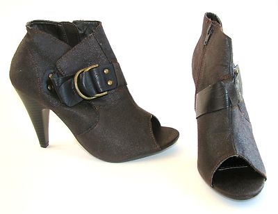 UNLISTED by KENNETH COLE DARK BROWN JACK RABBIT PEEP-TOE BOOTIE/HEELS ...