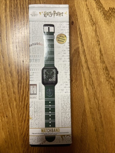 Moby Fox Harry Potter Slytherin Smartwatch Band OFFICIAL Apple ...