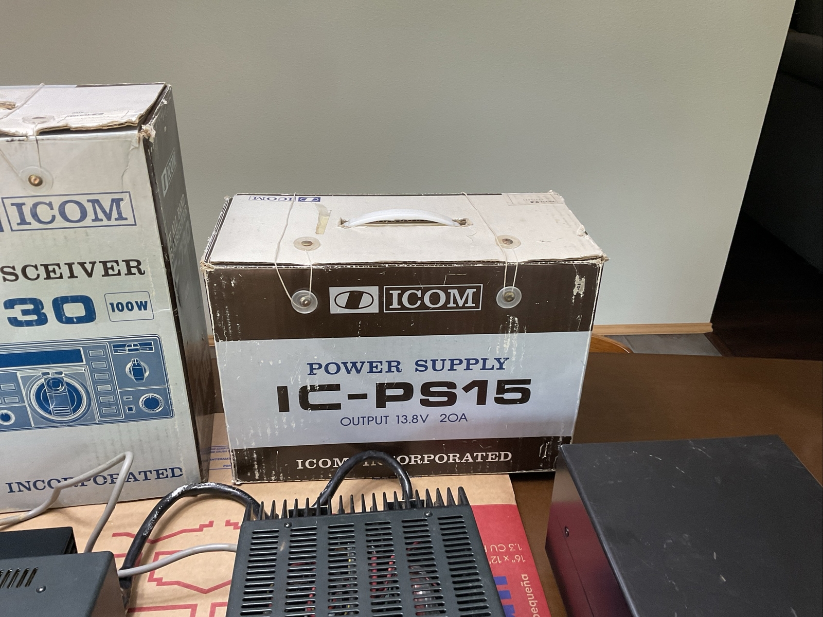 Icom IC-730 HF Transceiver with Icom IC- PS15 Power Supply SP-6 Speaker ...