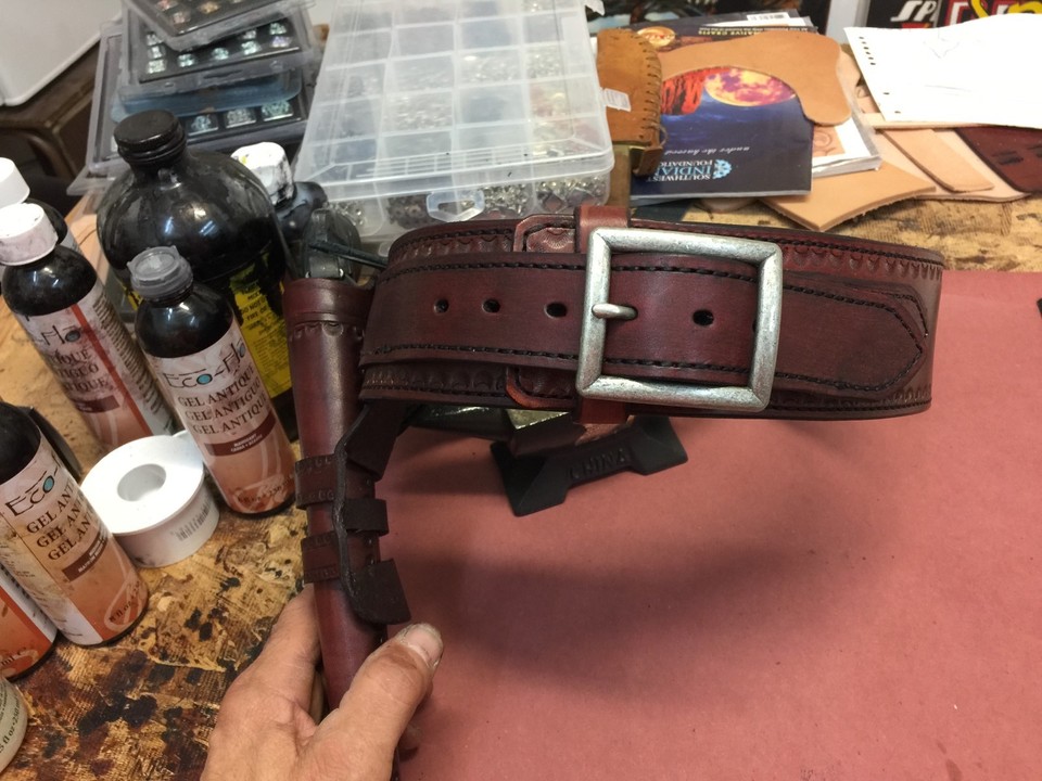 CUSTOM WESTERN GUN BELT AND HOLSTER HAND TOOLED Cowboy Action | eBay