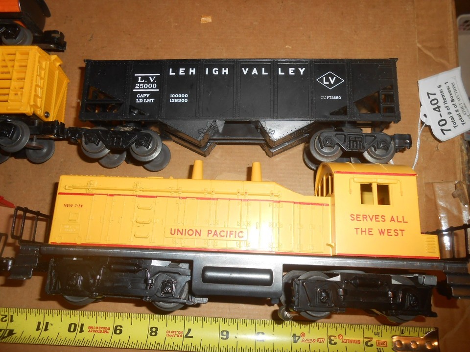 O/O-27 Lionel 19504 postwar set in box. 635, LV Hopper, 6465 orange ...