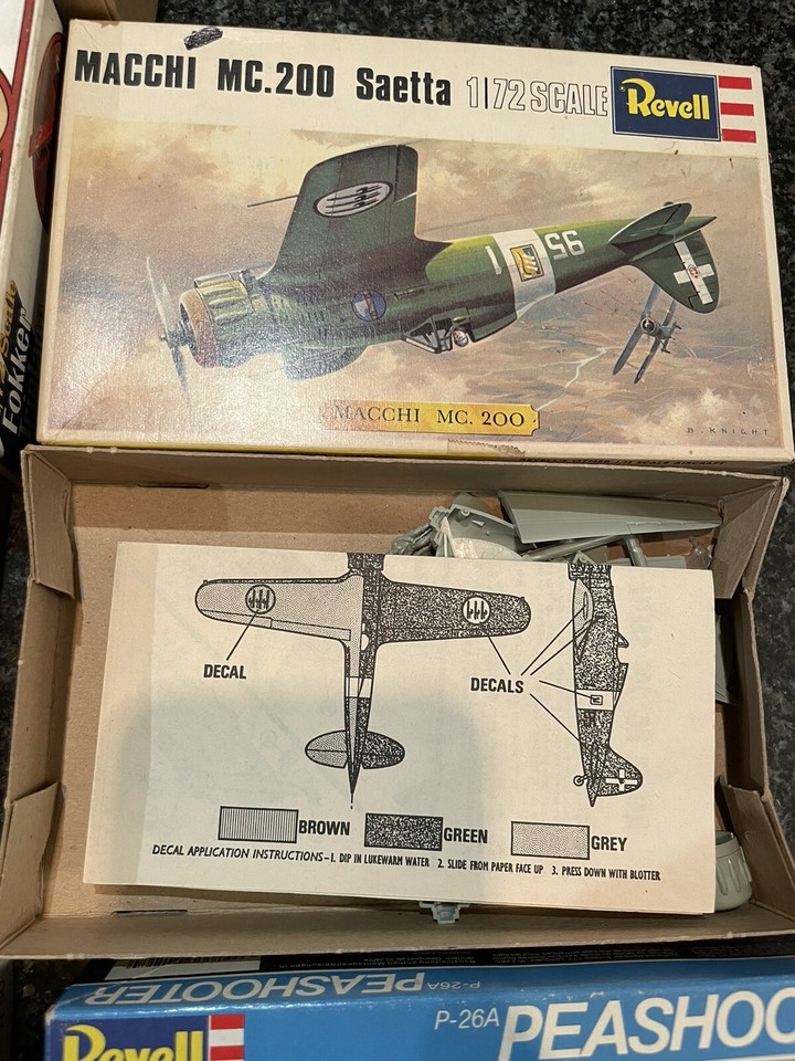 Lot Of 8 Vintage Revell WW2 Plastic Model aircraft kits 1:72 1:144 ...