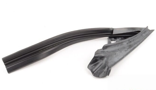 NEW BMW 1 E81 FRONT LEFT DOOR MIRROR OUTER TRIANGLE SEAL 51337164935 ...