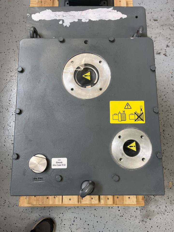 Edwards E2M175 Dual Stage Rotary Vane Mechanical Industrial Vacuum Pump ...