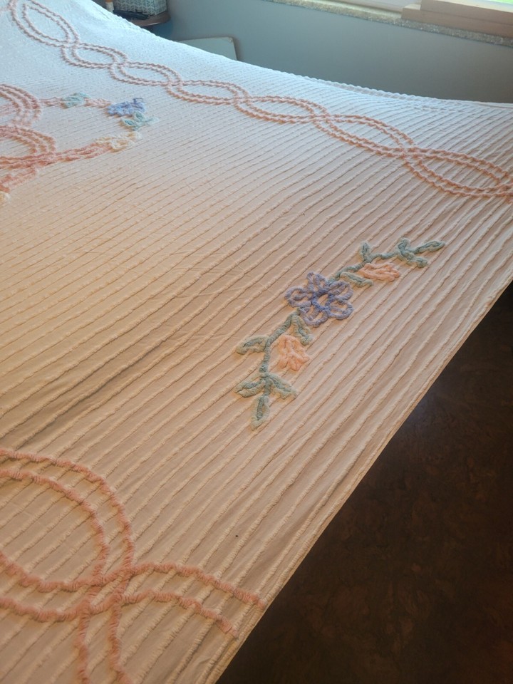 Chenille Bedspread Cutter Craft Fabric White Pink Blue Green Flower ...