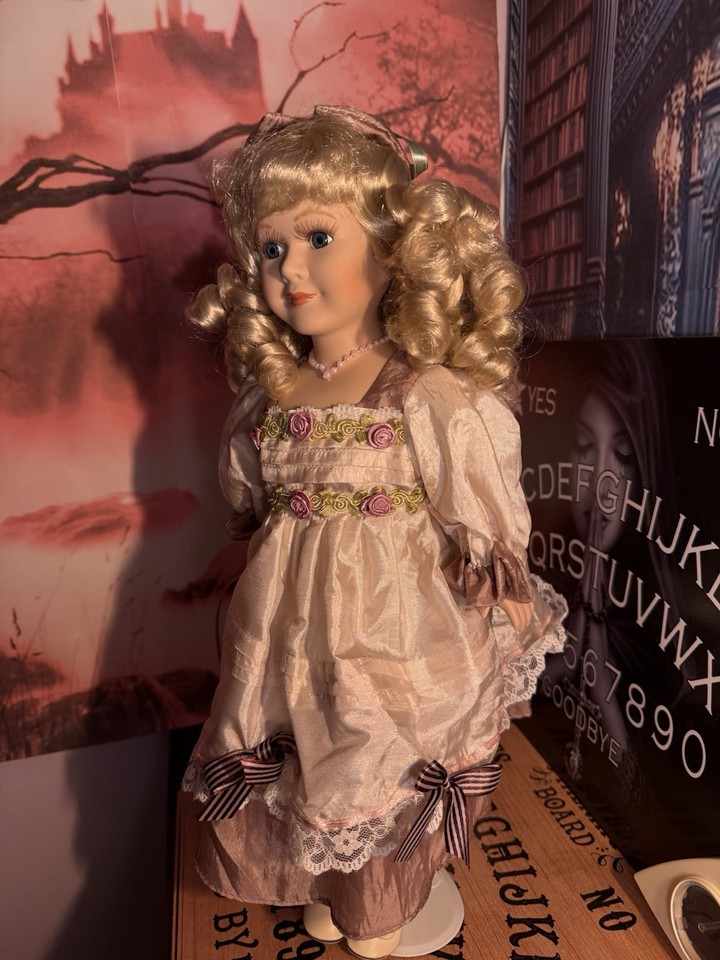 Haunted Doll Active~ Ezra ~ Ifrit Djinn Princess! Royal Wish Magick ...