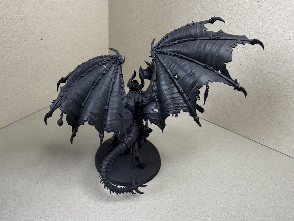 Warhammer 40K Chaos Space Marines Winged Daemon Prince, Assembled And ...