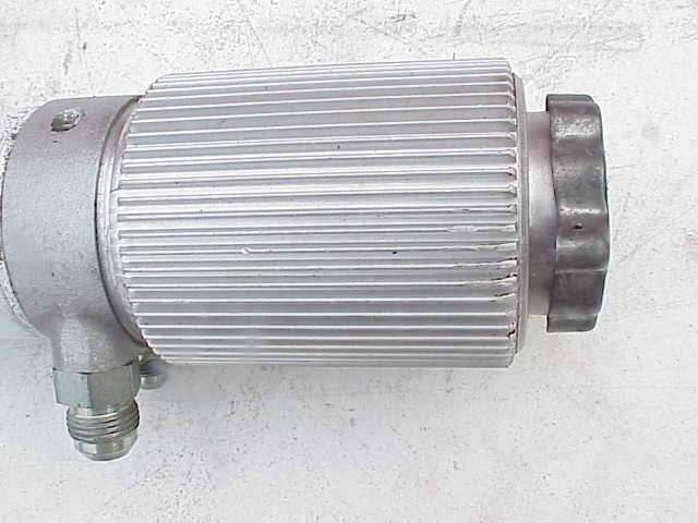 Sweet Mfg. Finned Aluminum Power Steering Reservoir Tank & Filter ...