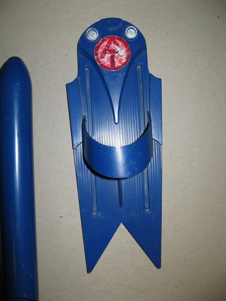 1964 GI Joe Vintage Hasbro 12” Adventure Team Shark Surprise Blue Sea ...
