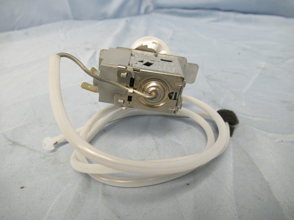 Frigidaire Fridge Cold Control Thermostat w/Knob 5304533531 5304533530 ...