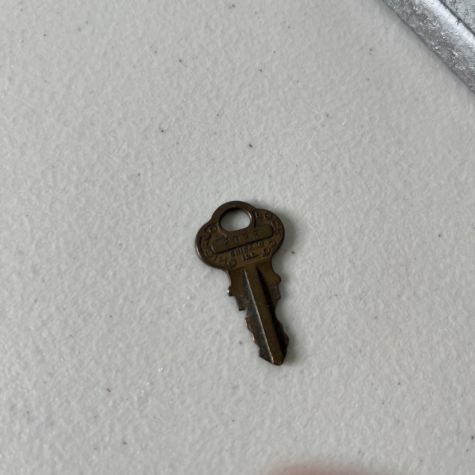 VINTAGE HERCULES MEILINK FIRE RESISTANT STEEL HOME VAULT SAFE W/KEY ...