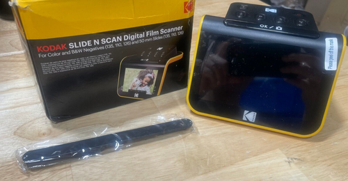 Kodak Slide N Scan Digital Film Scanner for Color/B&W Negatives ...
