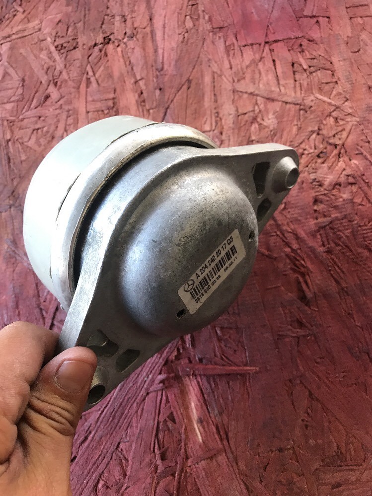 2009-2010 Mercedes-Benz GLK Motor Mount OEM !! A2042402017 | eBay