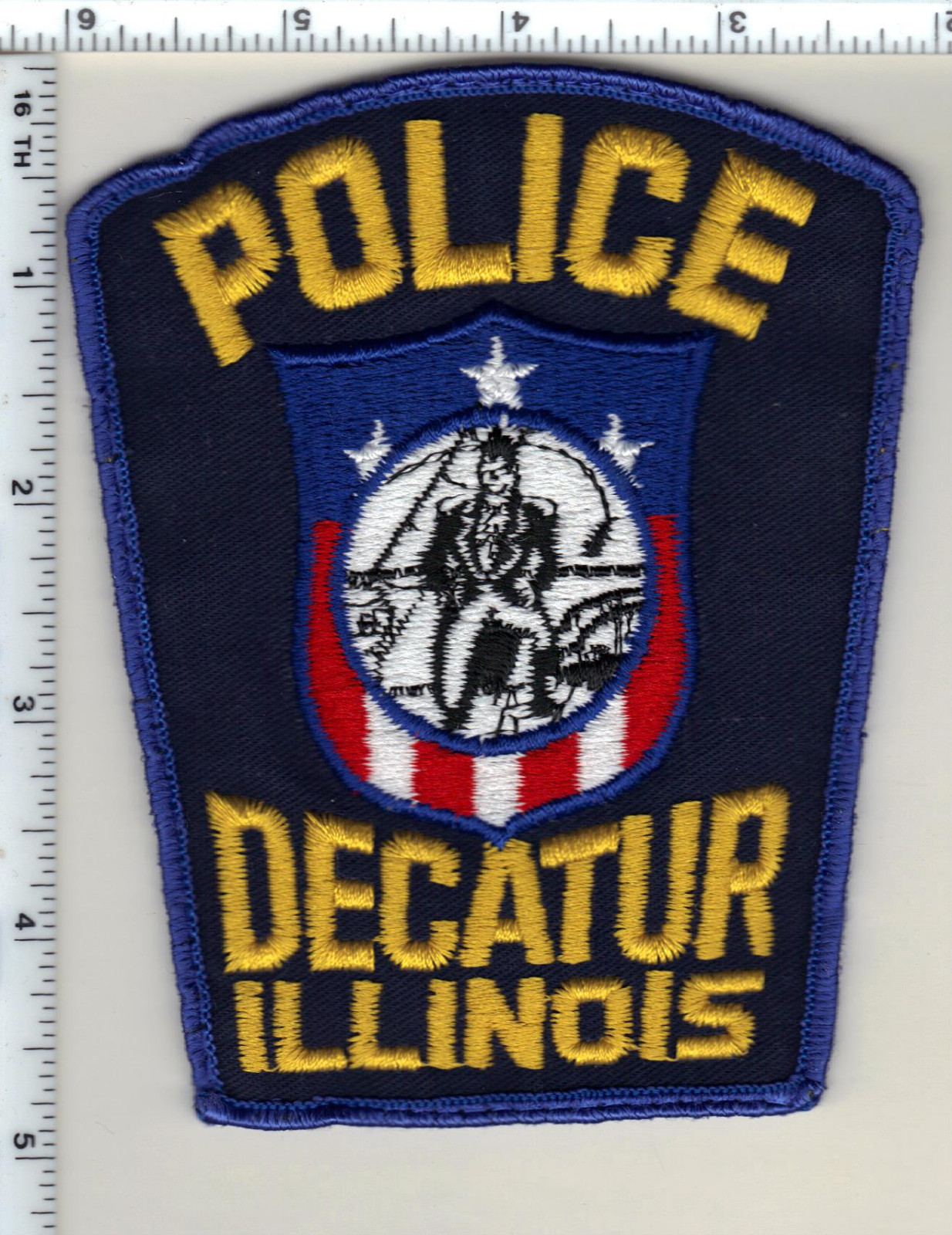 Decatur Police (Illinois) Uniform Takeoff Shoulder Patch from 1991 | eBay