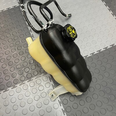 2014-2020 Chevrolet Tahoe 5.3 Radiator Surge Overflow Tank OEM ...