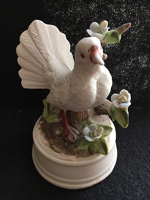 VINTAGE White Dove BIRD~ Wind Up MUSIC BOX | eBay