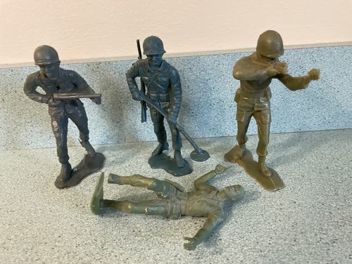 Vintage Large Army Soldiers 5" Action Figures 4 Misc Piece Military | eBay