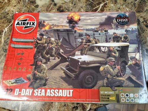 Airfix WW11 D-day Sea Assault 1/72 Scale 70th Anniversary Model Kit. | eBay