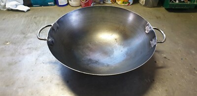 Round Deep Pan with Handles | eBay Australia