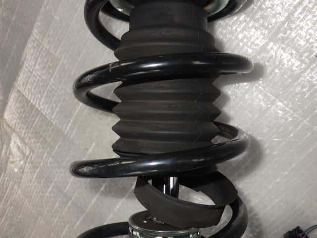 SUZUKI Lapin 2017 Front Right Strut Assembly 4160180P01 [Used ...