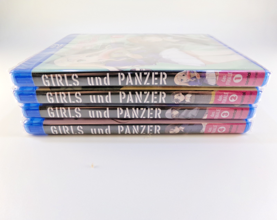GIRLS UND PANZER DAS FINALE Part 1-4 Blu-ray Bundle Lot BRAND NEW ...