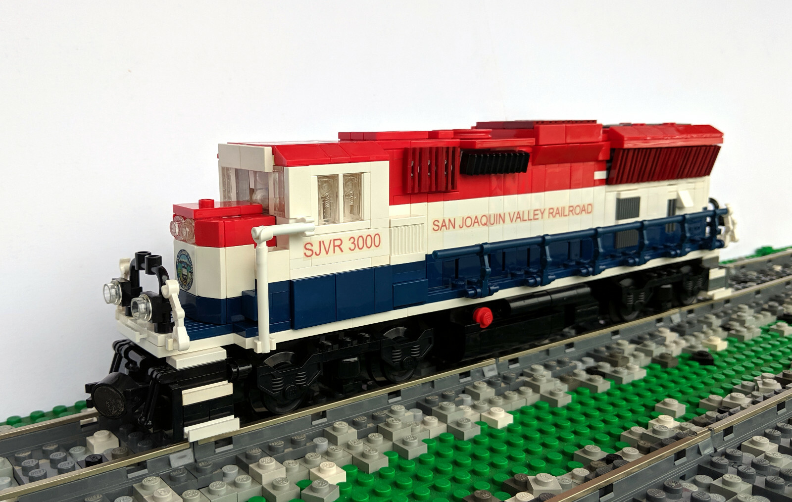 Custom San Joaquin Valley Railroad SJVR PR30B Train Engine Built With ...