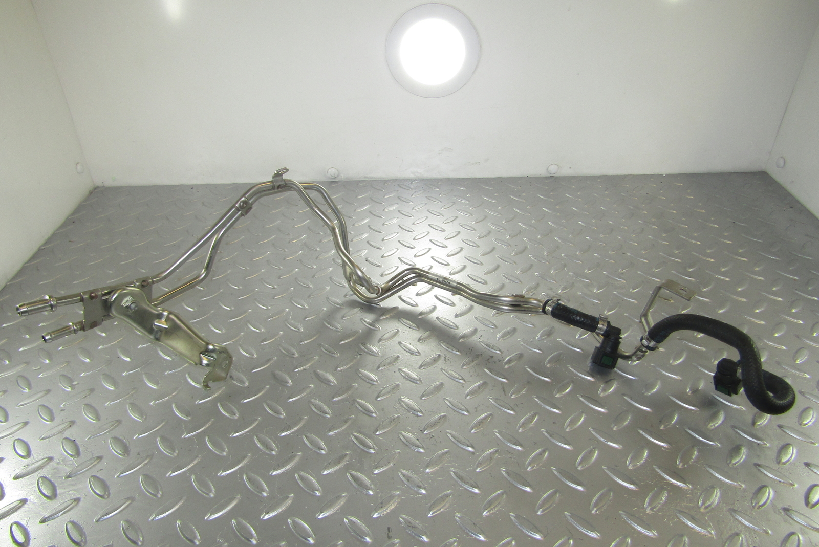 2014 Mercedes W176 A180 CDI OM607. A6070701332 Fuel Line/Pipes | eBay
