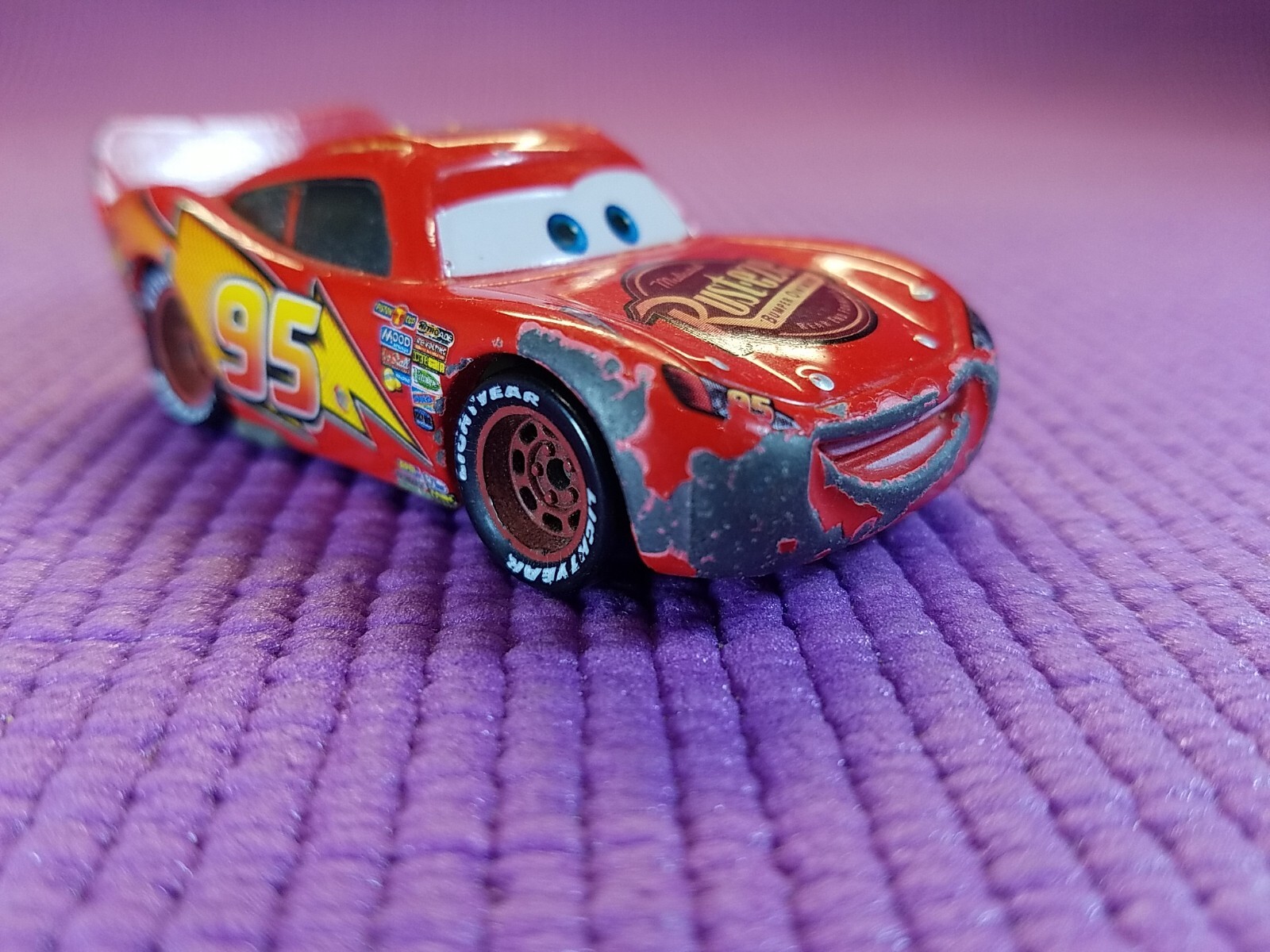 Disney Pixar Cars-Chase- Rust-eze Lightning McQueen Car | eBay