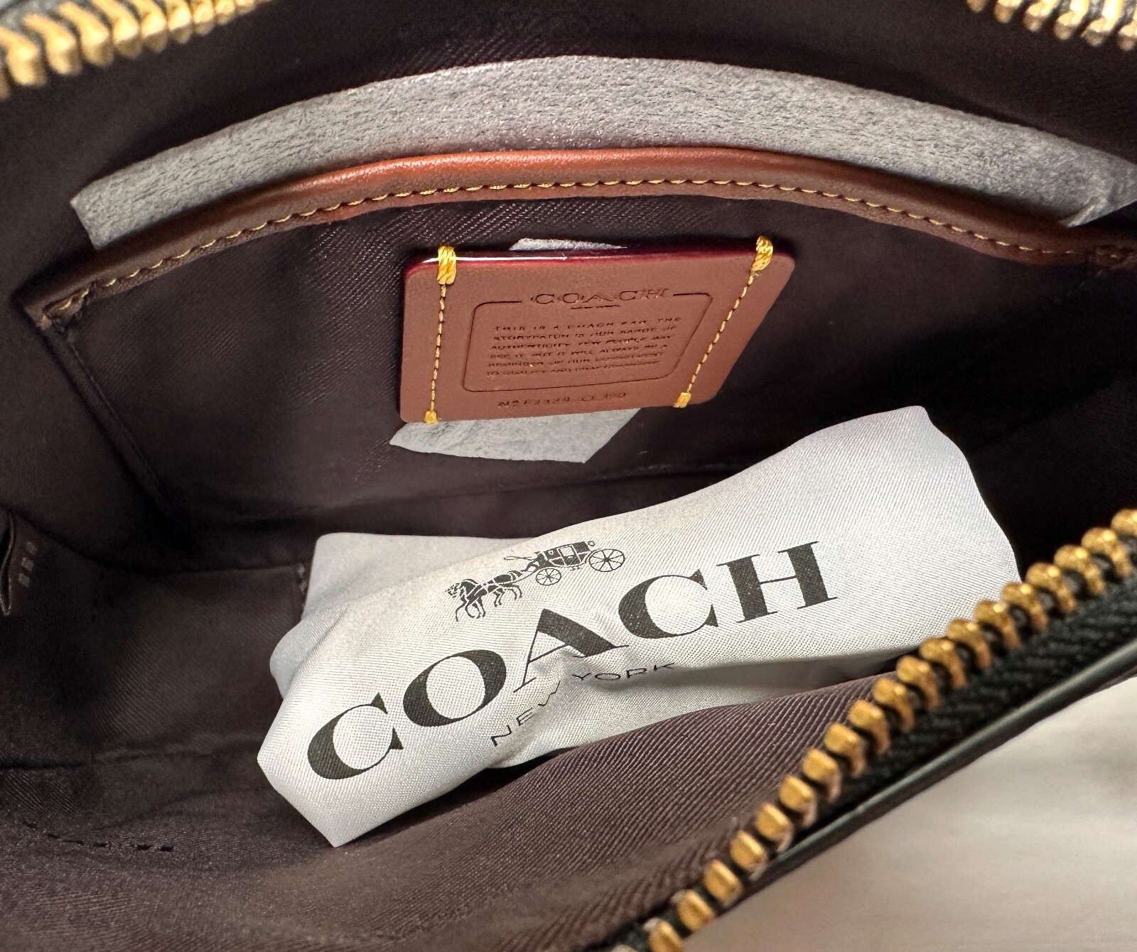 Coach Chaise Polished Black Pebbled Leather Medium Crossbody Bag C8483 ...