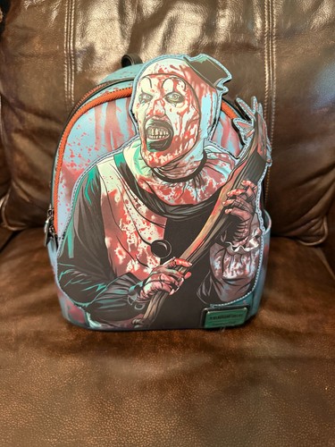 Terrifier Art the Clown Blood Splatter Glow-in-the-Dark Mini Backpack ...