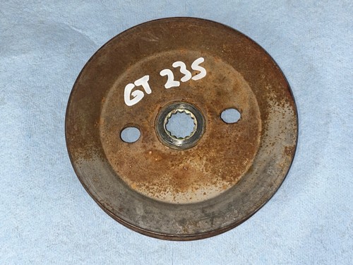 John Deere GT235 48 Inch Mower Deck Spindle Pulley M131814 | eBay