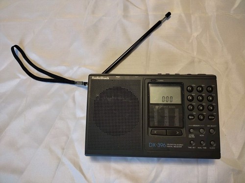 Radio Shack DX-396 AM/SW/FM Short Wave Stereo Digital Receiver Works ...