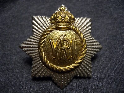 ROYAL CANADIAN REGIMENT PRE WWI CAP BADGE M1 RCR R.C.R. VRI PRO PATRIA ...