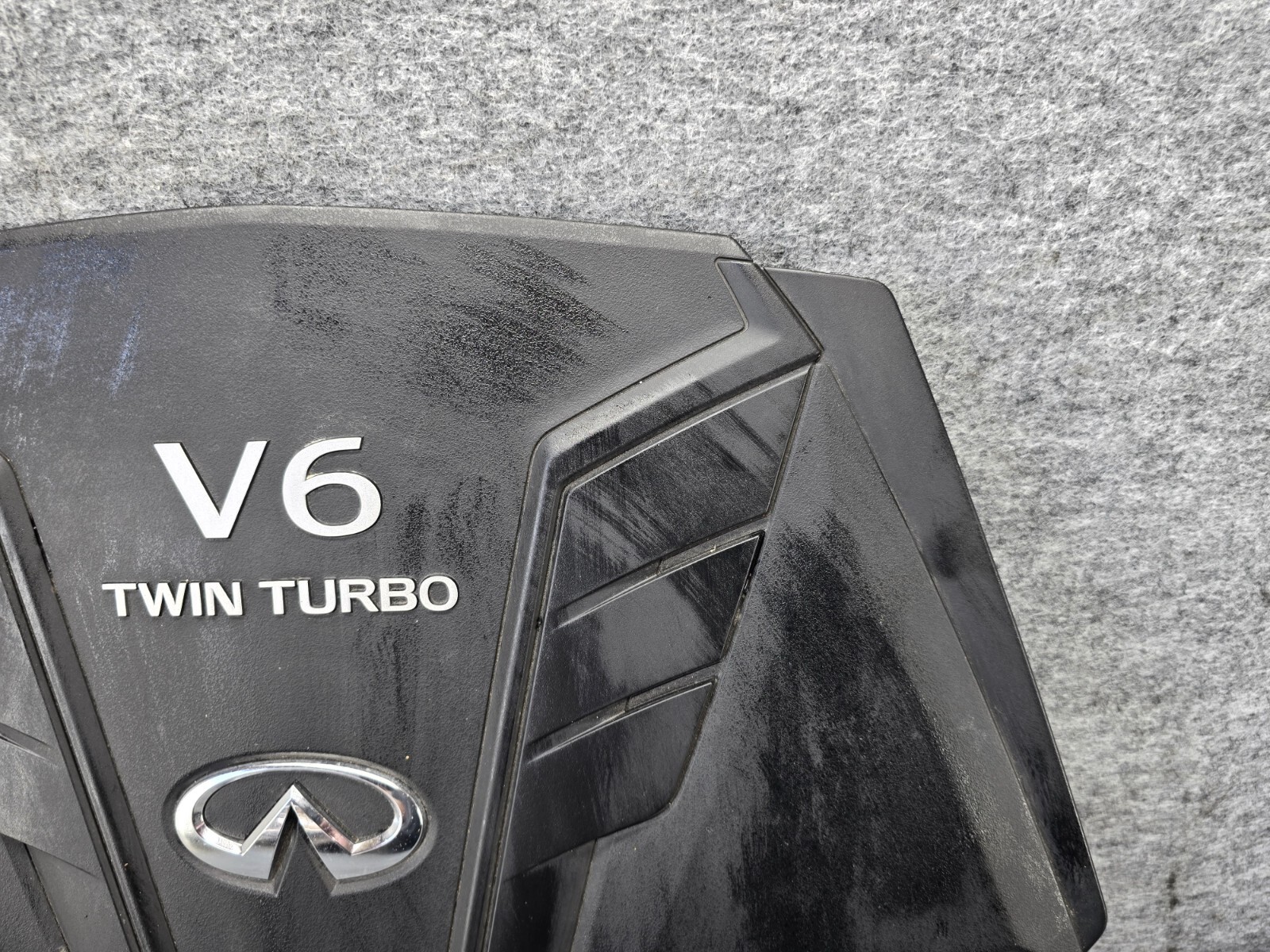 INFINITI Q50 Q60 2016-2023 OEM UPPER ENGINE COVER 3.0T V6 (CRACKED) | eBay