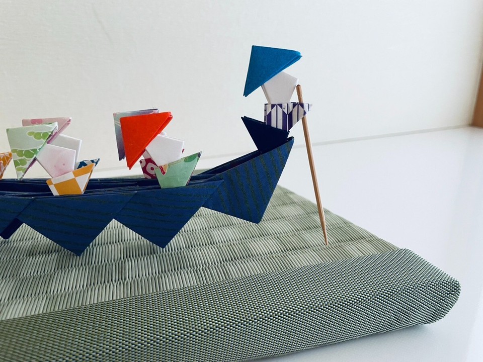 Lovely Japanese Origami Handmade Crafts Boatmen&Passengers Design w ...