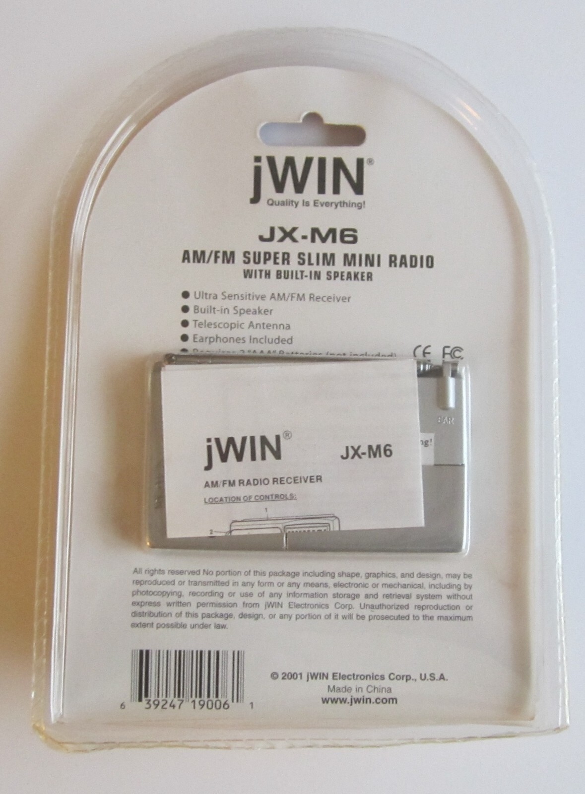 jWIN AM / FM Super Slim Mini Radio with Built-in Speaker + Earphones ...