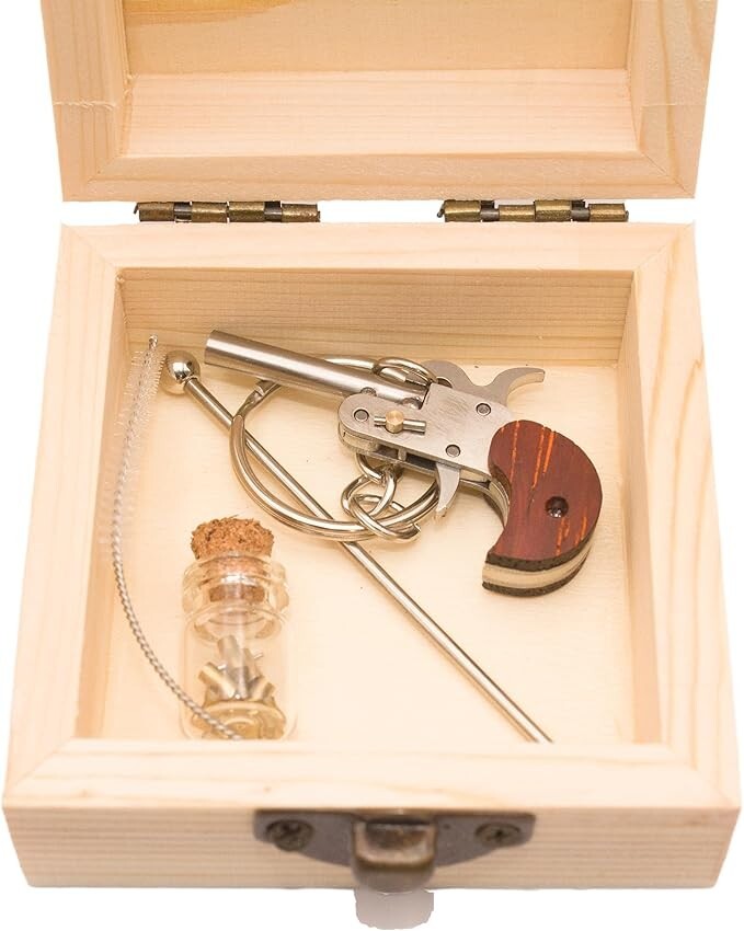 Miniature 2mm Pinfire Gun Key chain Model with Bullet Shells berloque ...