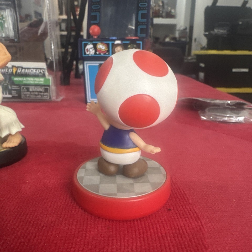 Nintendo Super Mario Bros Series Toad Amiibo Loose OOB Used | eBay