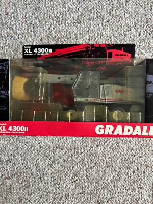 Gradall XL 4300ll Hydraulic Excavator 1:32 Series 1 Die-Cast Model NEW ...