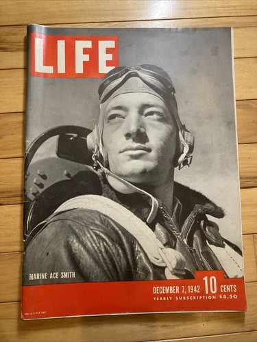 Life Magazine - December 7, 1942 - Charles Addams art - WW2 Color Santa ...