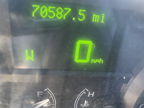 2006-2011 Lincoln Town Car Digital Speedometer Cluster 70,587 Miles | eBay