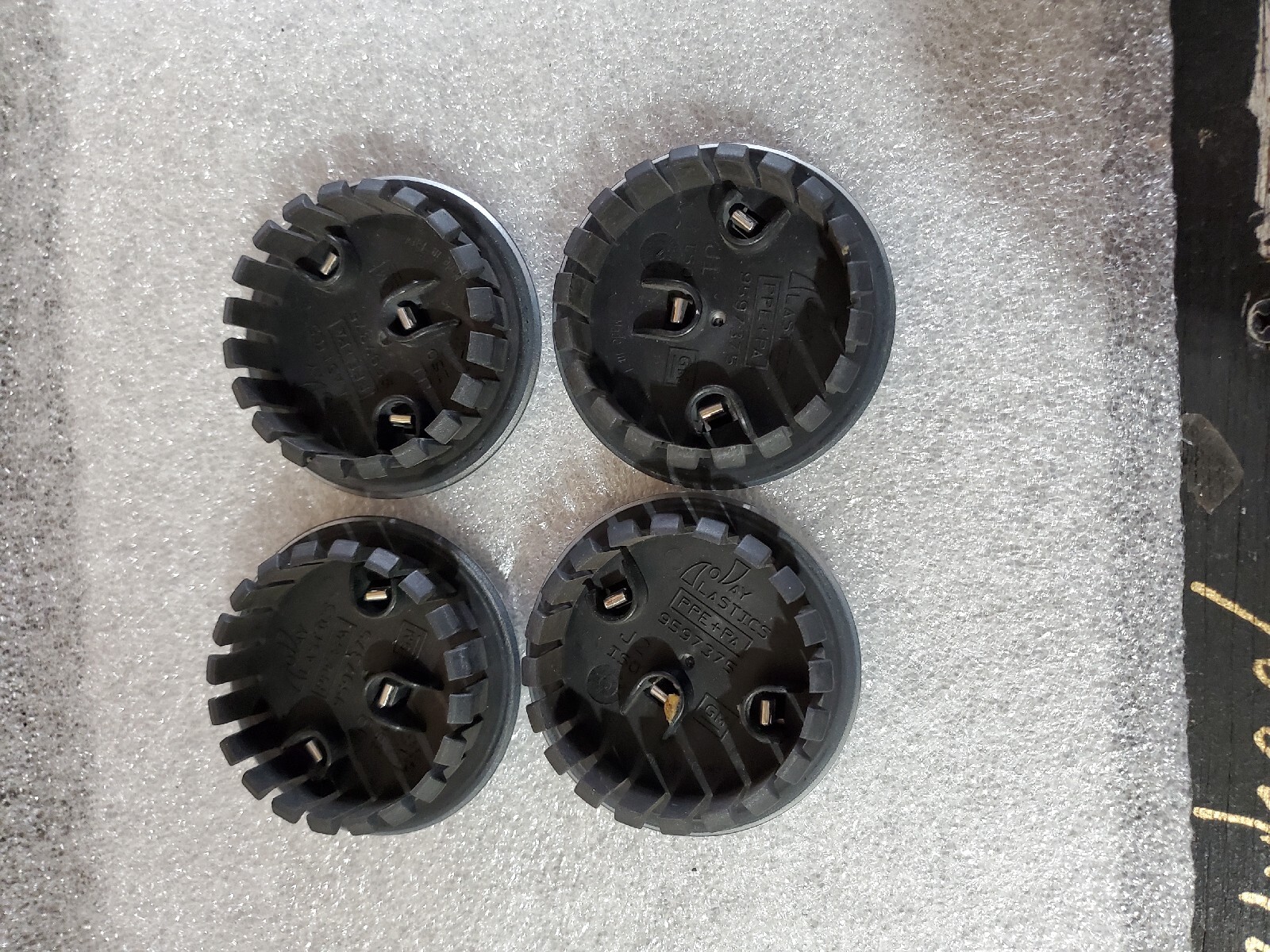 Original Cadillac OEM Center Caps Genuine GM Parts Stock XT6 CT6 XT5 ...