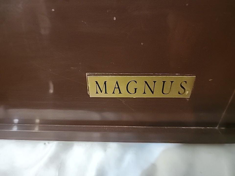 The Magnus Organ Corporation Model 391 Organ | eBay