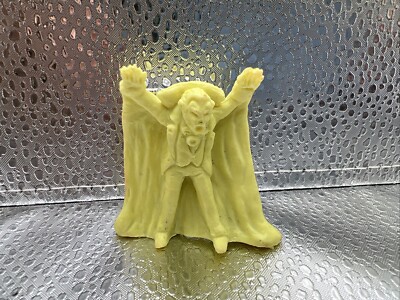 Palmer Monsters Count Dracula Yellow Plastic Vintage Toy Universal ...