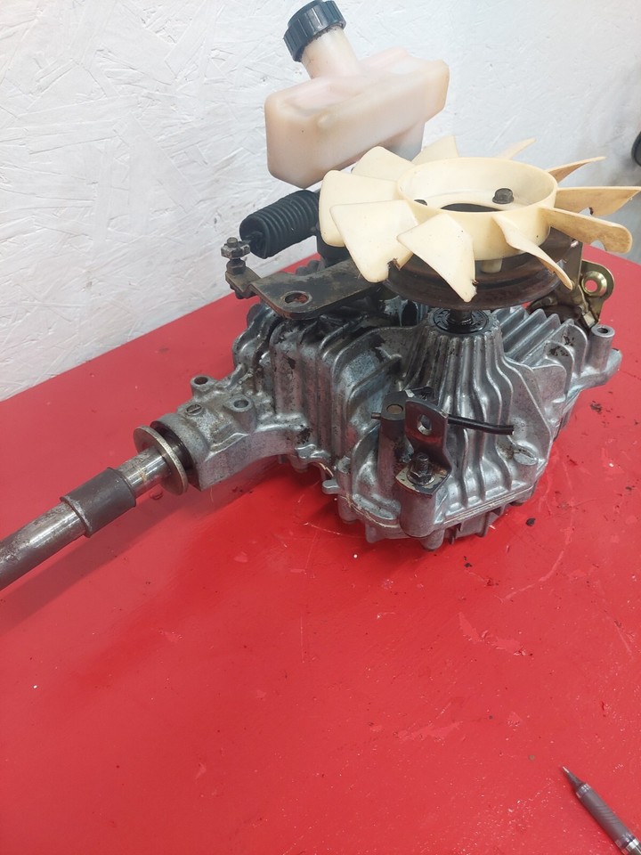 Simplicity Broadmoor 1693357 Tuff Torq K61 Transmission 1686812SM | eBay