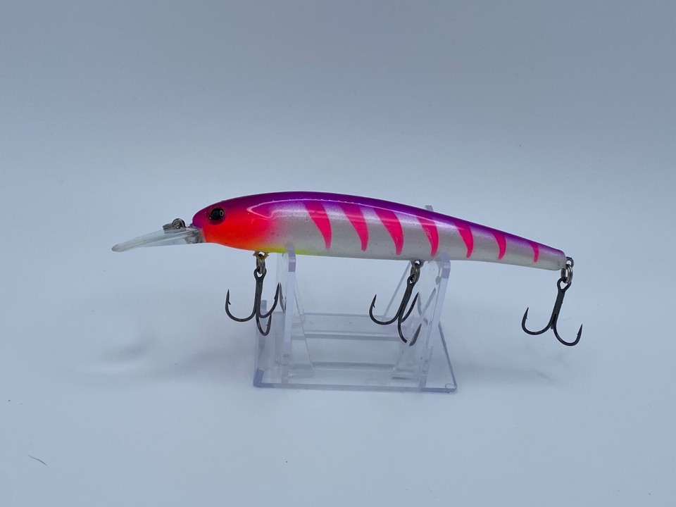 Custom Painted Bandit Walleye Shallow Dive Lures | eBay