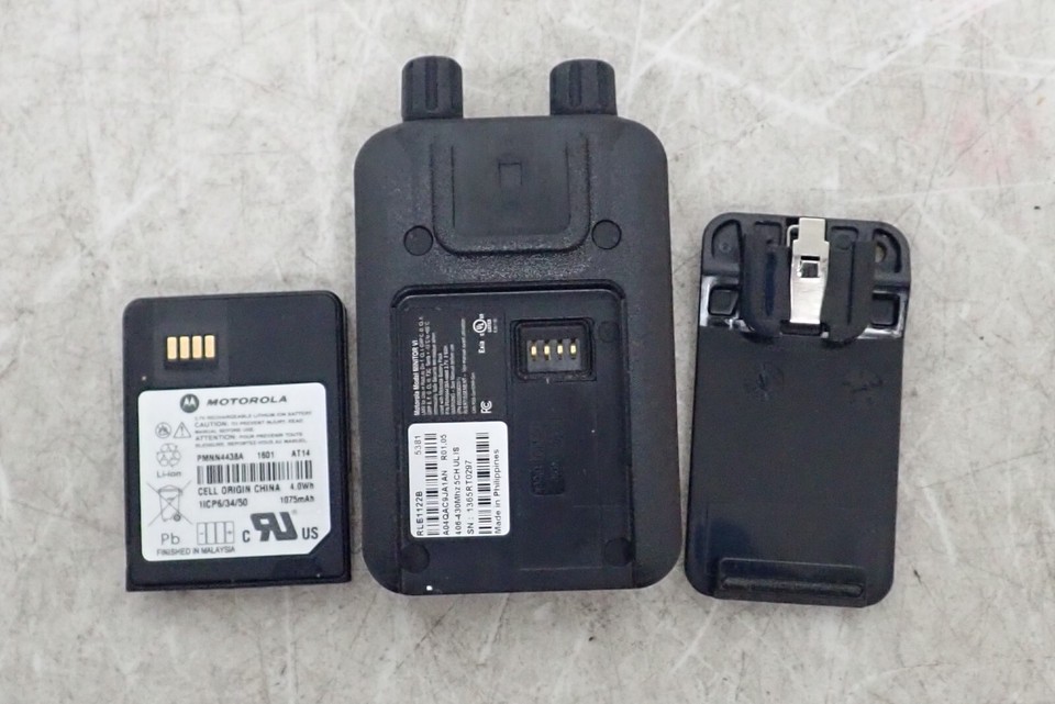 Motorola Minitor VI A04QAC9JA1AN UHF 406-430 MHz 5 Channels UL IS w ...