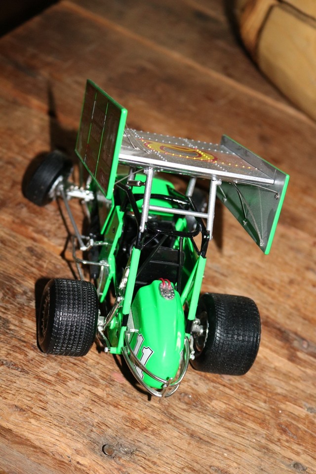 STEVE KINSER 1/18 SPRINT CAR #11 QUAKER STATE LATER VERSION GMP ...