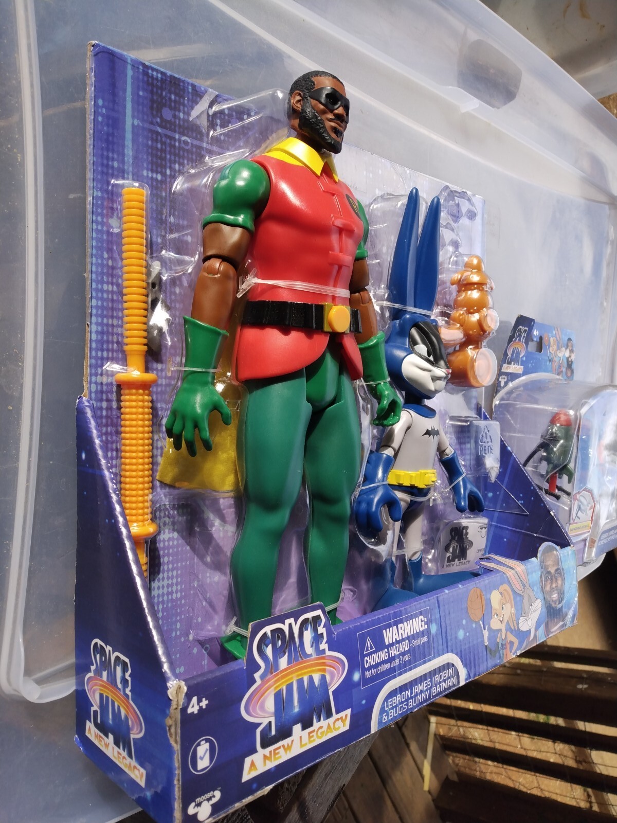 Space Jam 2 A New Legacy LEBRON JAMES ROBIN & BUGS BUNNY BATMAN 2pk ...