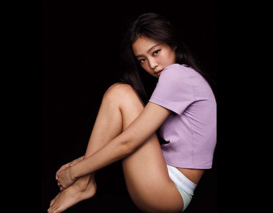 JENNIE for Calvin Klein - Purple Cotton Jersey Baby Tee JENNIE for Calvin Klein - Purple Cotton Jersey Baby Tee